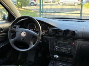 Zaļš Volkswagen Passat 2003 Alīta, ar dzinēja tilpumu 1.90 L un nobraukumu 317 tūkst. km par 1750 €, foto 11 vietnē AUTOMOTO.COM.LV