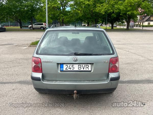 Zaļš Volkswagen Passat 2004 Pelva, ar dzinēja tilpumu 1.90 L un nobraukumu 406 tūkst. km par 1500 €, foto 5 vietnē AUTOMOTO.COM.LV