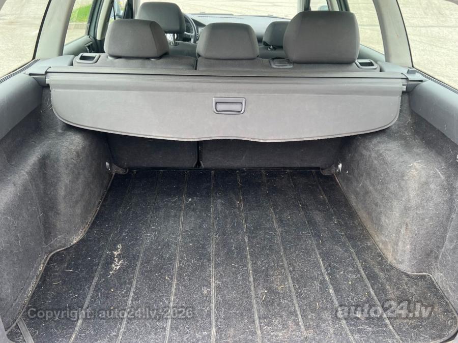 Zaļš Volkswagen Passat 2004 Pelva, ar dzinēja tilpumu 1.90 L un nobraukumu 406 tūkst. km par 1500 €, foto 12 vietnē AUTOMOTO.COM.LV