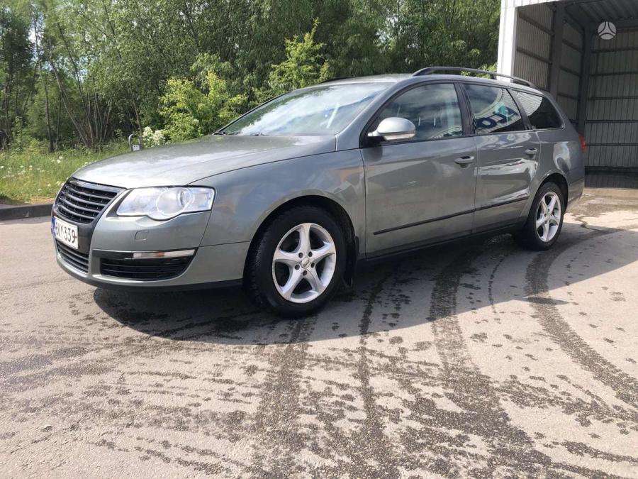 Zaļš Volkswagen Passat 2008 Klaipėda, ar dzinēja tilpumu 1.90 L un nobraukumu 401 tūkst. km par 1500 €, foto 3 vietnē AUTOMOTO.COM.LV