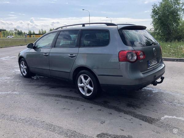 Zaļš Volkswagen Passat 2008 Klaipėda, ar dzinēja tilpumu 1.90 L un nobraukumu 401 tūkst. km par 1500 €, foto 3 vietnē AUTOMOTO.COM.LV