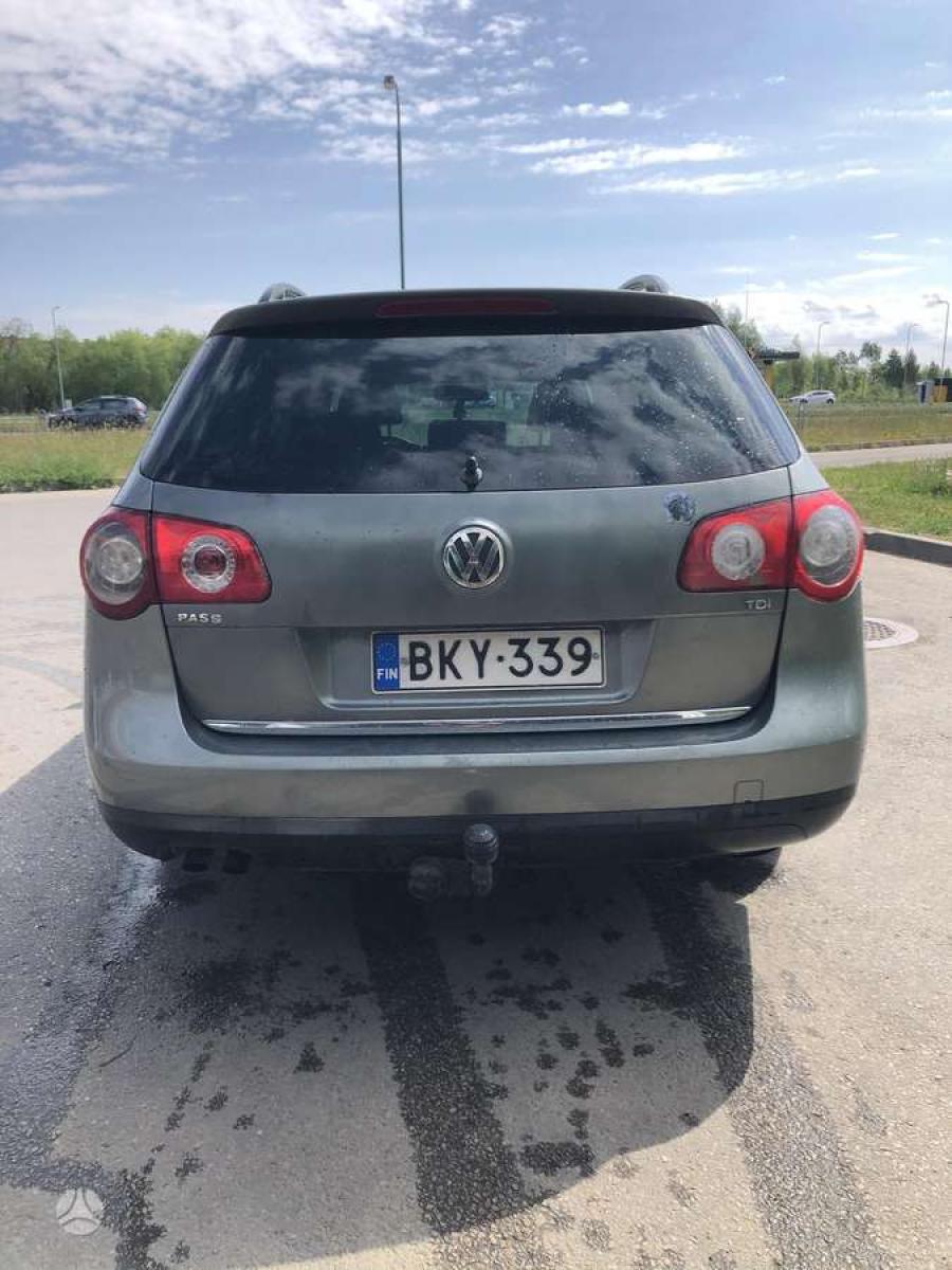 Zaļš Volkswagen Passat 2008 Klaipėda, ar dzinēja tilpumu 1.90 L un nobraukumu 401 tūkst. km par 1500 €, foto 6 vietnē AUTOMOTO.COM.LV