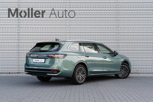 Zaļš Volkswagen Passat 2024 Mārupe, ar dzinēja tilpumu 1.50 L un nobraukumu 40 tūkst. km par 29900 €, foto 5 vietnē AUTOMOTO.COM.LV