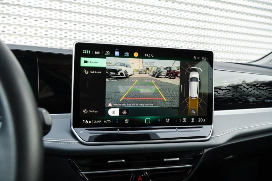 Zaļš Volkswagen Passat 2024 Mārupe, ar dzinēja tilpumu 1.50 L un nobraukumu 40 tūkst. km par 29900 €, foto 20 vietnē AUTOMOTO.COM.LV
