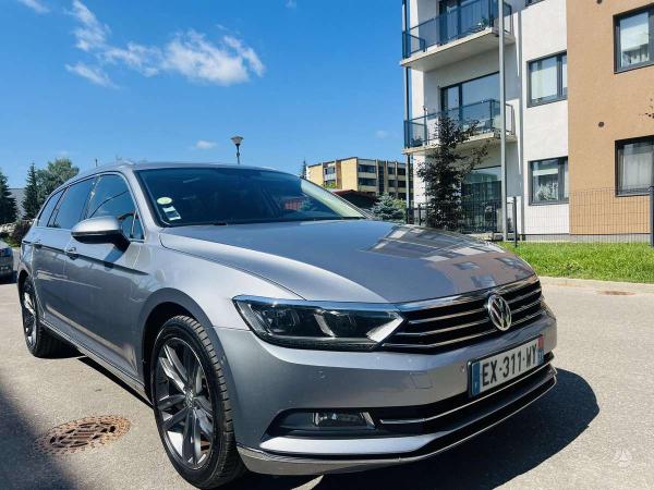 Grey Volkswagen Passat 2019 in Kaunas, with an engine capacity of 2.00 L and mileage of 238 thousand km for 11750 €, photo 7 on AUTOMOTO.COM.LV