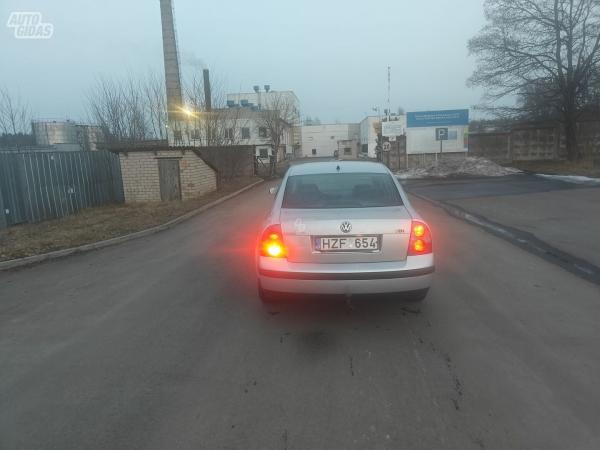 Pelēks Volkswagen Passat 2003 Jonava, ar dzinēja tilpumu 1.90 L un nobraukumu 415 tūkst. km par 1250 €, foto 8 vietnē AUTOMOTO.COM.LV