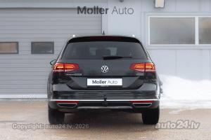 Grey Volkswagen Passat 2018 in Jelgava, with an engine capacity of 2.00 L and mileage of 165 thousand km for 21419 €, photo 4 on AUTOMOTO.COM.LV