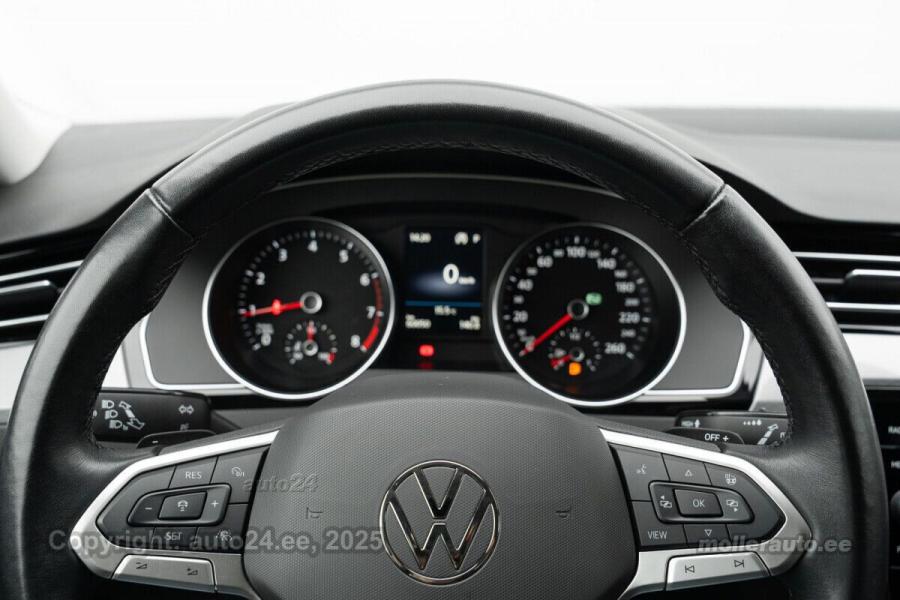Grey Volkswagen Passat 2023 in Riga, with an engine capacity of 1.50 L and mileage of 60 thousand km for 21828 €, photo 9 on AUTOMOTO.COM.LV