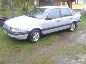 Pelēks Volkswagen Passat 1992 Viļņa, ar dzinēja tilpumu 2.00 L un nobraukumu 273 tūkst. km par 1500 €, foto 5 vietnē AUTOMOTO.COM.LV