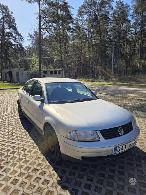 Grey Volkswagen Passat 1997 in Ignalina, with an engine capacity of 1.90 L and mileage of 526 thousand km for 850 €, photo 3 on AUTOMOTO.COM.LV