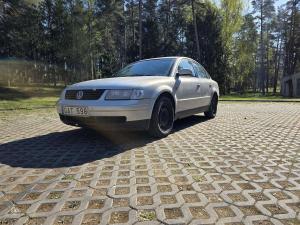 Grey Volkswagen Passat 1997 in Ignalina, with an engine capacity of 1.90 L and mileage of 526 thousand km for 850 €, photo 5 on AUTOMOTO.COM.LV