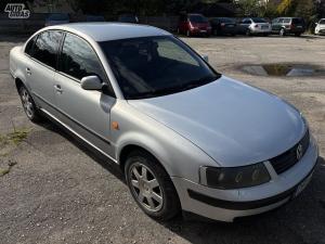 Pelēks Volkswagen Passat 1997 Joniškis, ar dzinēja tilpumu 1.90 L un nobraukumu 371 tūkst. km par 650 €, foto  vietnē AUTOMOTO.COM.LV