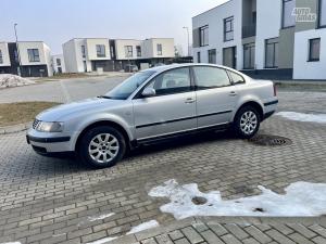 Grey Volkswagen Passat 1998 in Vilnius, with an engine capacity of 1.90 L and mileage of 290 thousand km for 1050 €, photo 7 on AUTOMOTO.COM.LV