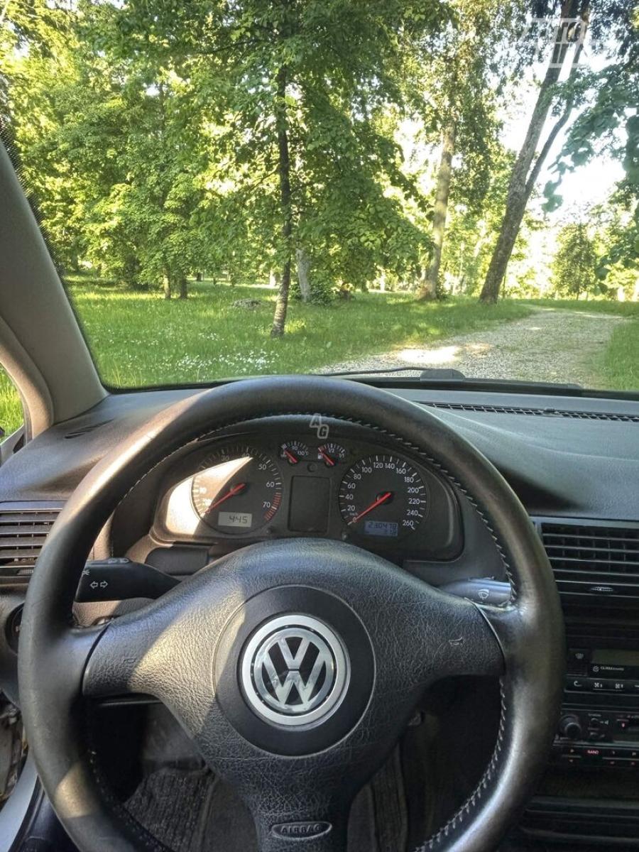 Grey Volkswagen Passat 1998 in Vilnius, with an engine capacity of 1.80 L and mileage of 320 thousand km for 999 €, photo 17 on AUTOMOTO.COM.LV