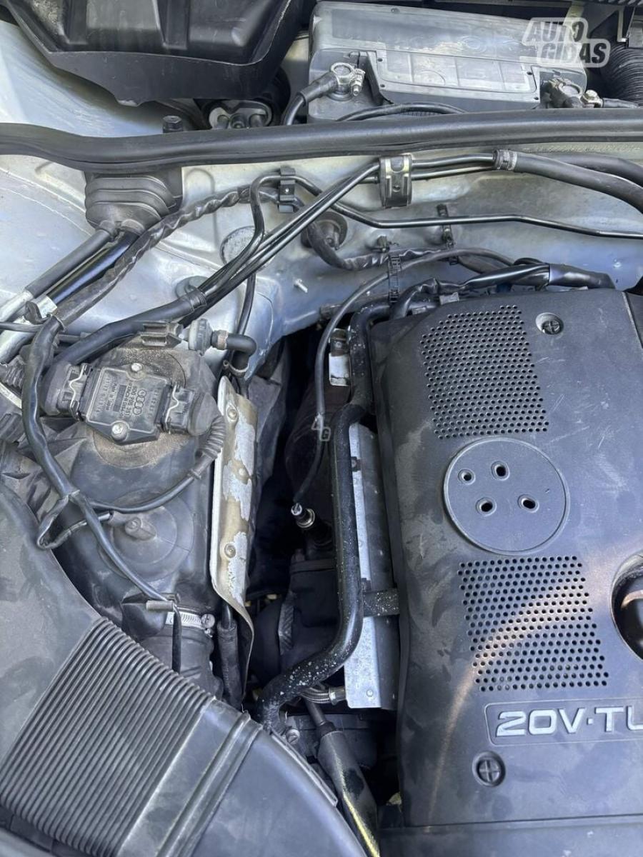 Grey Volkswagen Passat 1998 in Vilnius, with an engine capacity of 1.80 L and mileage of 320 thousand km for 999 €, photo 19 on AUTOMOTO.COM.LV