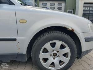 Pelēks Volkswagen Passat 1998 Kauņa, ar dzinēja tilpumu 1.90 L un nobraukumu 379 tūkst. km par 899 €, foto 12 vietnē AUTOMOTO.COM.LV