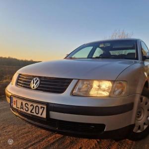 Grey Volkswagen Passat 1999 in Vilnius, with an engine capacity of 1.90 L and mileage of 337 thousand km for 1500 €, photo 5 on AUTOMOTO.COM.LV