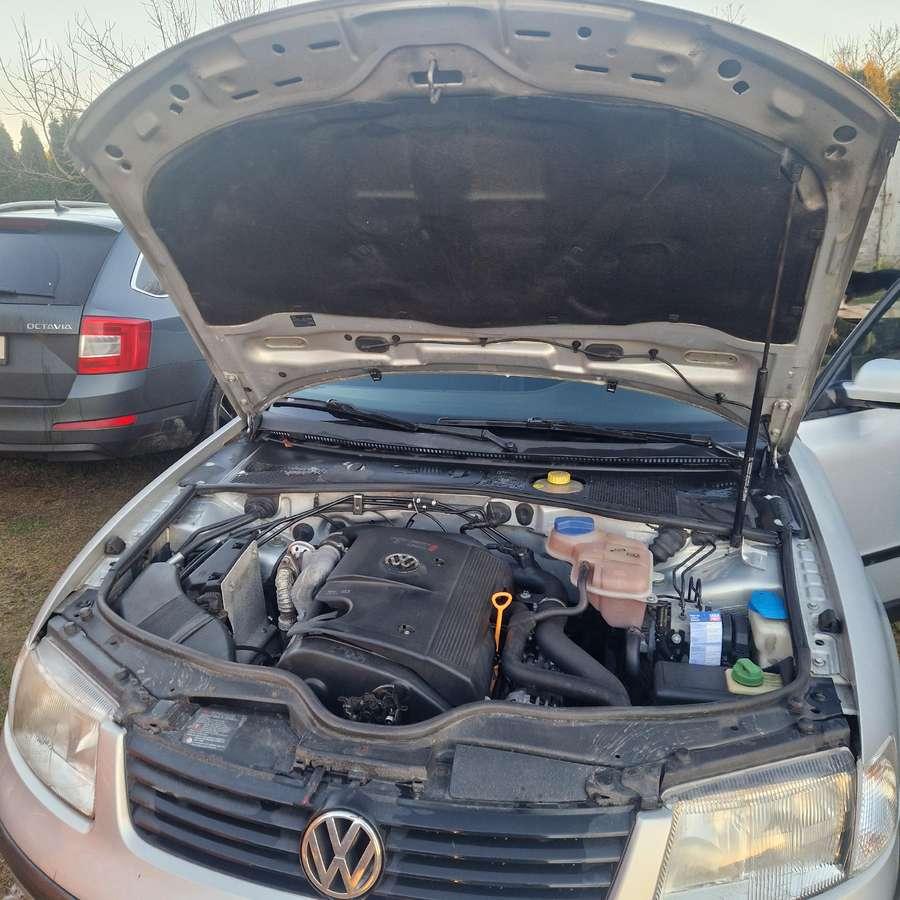 Grey Volkswagen Passat 1999 in Vilnius, with an engine capacity of 1.90 L and mileage of 337 thousand km for 1500 €, photo 18 on AUTOMOTO.COM.LV