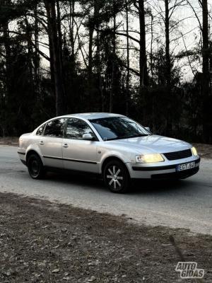 Pelēks Volkswagen Passat 1999 Vievis, ar dzinēja tilpumu 1.90 L un nobraukumu 490 tūkst. km par 850 €, foto 2 vietnē AUTOMOTO.COM.LV