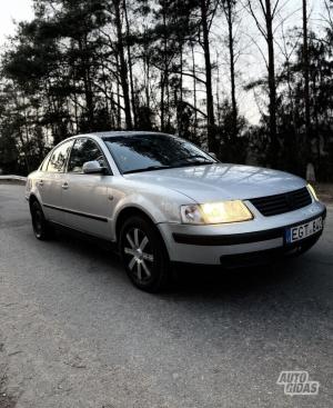 Pelēks Volkswagen Passat 1999 Vievis, ar dzinēja tilpumu 1.90 L un nobraukumu 490 tūkst. km par 850 €, foto 8 vietnē AUTOMOTO.COM.LV