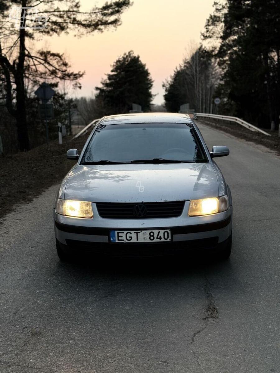 Pelēks Volkswagen Passat 1999 Vievis, ar dzinēja tilpumu 1.90 L un nobraukumu 490 tūkst. km par 850 €, foto 12 vietnē AUTOMOTO.COM.LV