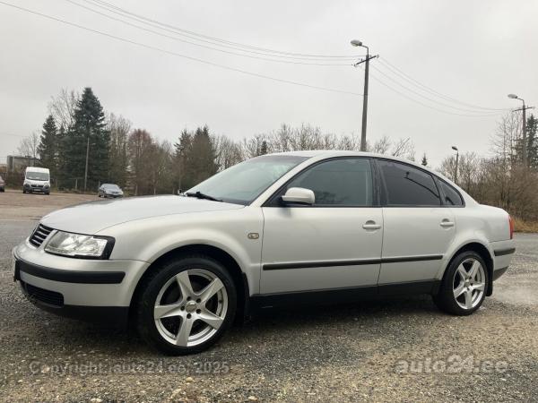 Grey Volkswagen Passat 2000 in Jogeva, with an engine capacity of 1.90 L and mileage of 445 thousand km for 2500 €, photo 11 on AUTOMOTO.COM.LV