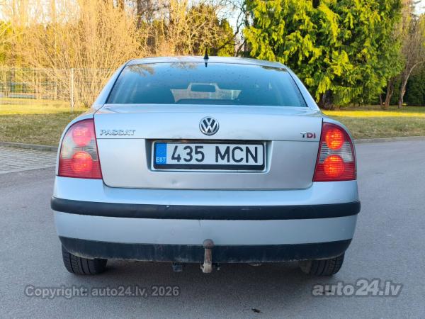 Grey Volkswagen Passat 2000 in Tartu, with an engine capacity of 1.90 L and mileage of 375 thousand km for 1499 €, photo 5 on AUTOMOTO.COM.LV