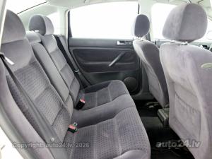 Pelēks Volkswagen Passat 2000 Tallina, ar dzinēja tilpumu 2.50 L un nobraukumu 216 tūkst. km par 799 €, foto 8 vietnē AUTOMOTO.COM.LV