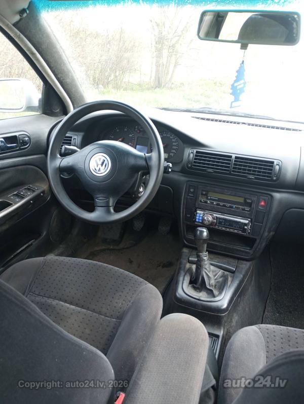 Grey Volkswagen Passat 2000 in Tallinn, with an engine capacity of 1.90 L and mileage of 0 thousand km for 1499 €, photo 3 on AUTOMOTO.COM.LV