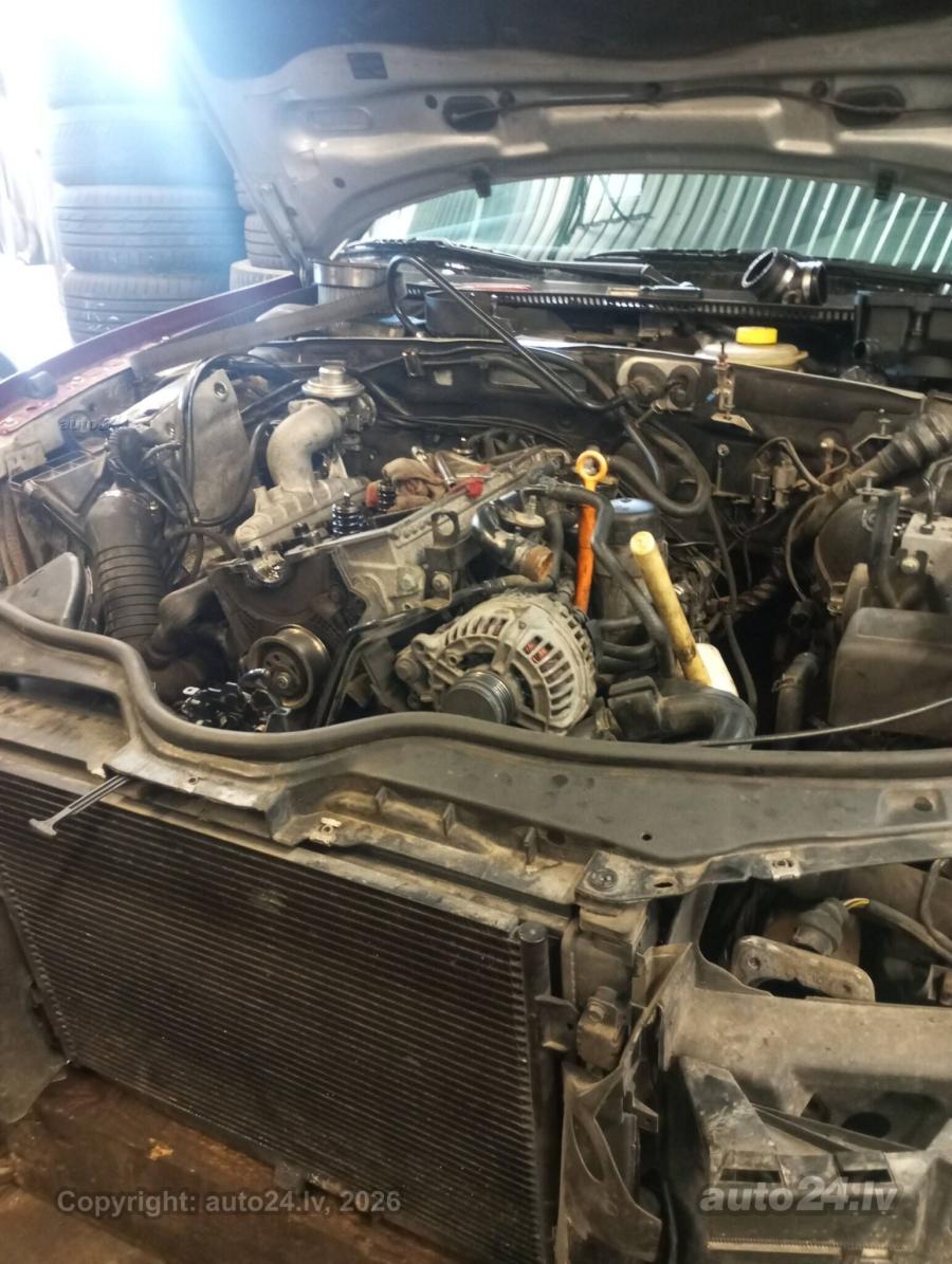 Pelēks Volkswagen Passat 2000 Tallina, ar dzinēja tilpumu 1.90 L un nobraukumu 0 tūkst. km par 1499 €, foto 9 vietnē AUTOMOTO.COM.LV