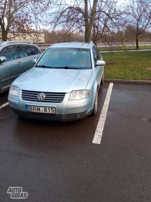 Grey Volkswagen Passat 2001 in Radviliskis, with an engine capacity of 2.50 L and mileage of 333 thousand km for 1200 €, photo 3 on AUTOMOTO.COM.LV
