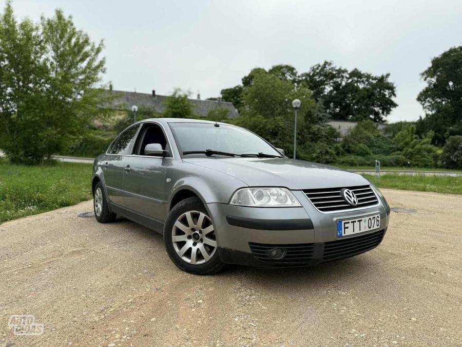 Pelēks Volkswagen Passat 2001 Viļņa, ar dzinēja tilpumu 1.90 L un nobraukumu 278 tūkst. km par 2050 €, foto 1 vietnē AUTOMOTO.COM.LV
