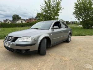 Pelēks Volkswagen Passat 2001 Viļņa, ar dzinēja tilpumu 1.90 L un nobraukumu 278 tūkst. km par 2050 €, foto 5 vietnē AUTOMOTO.COM.LV