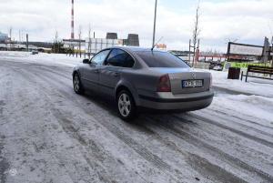 Grey Volkswagen Passat 2001 in Vilnius, with an engine capacity of 1.90 L and mileage of 281 thousand km for 1250 €, photo 7 on AUTOMOTO.COM.LV