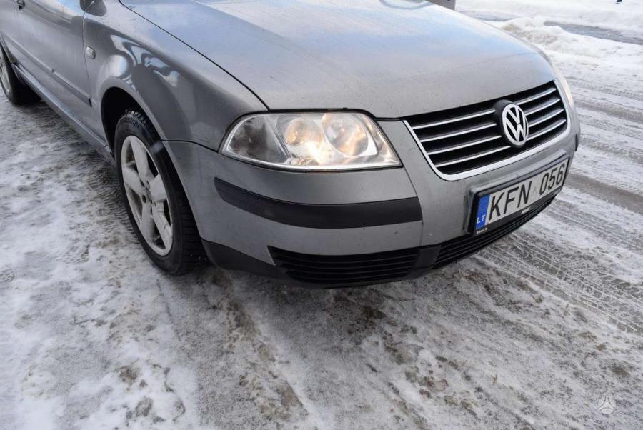 Grey Volkswagen Passat 2001 in Vilnius, with an engine capacity of 1.90 L and mileage of 281 thousand km for 1250 €, photo 13 on AUTOMOTO.COM.LV