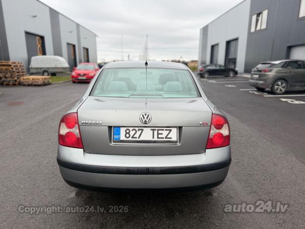 Pelēks Volkswagen Passat 2001 Tallina, ar dzinēja tilpumu 1.90 L un nobraukumu 309 tūkst. km par 2300 €, foto 3 vietnē AUTOMOTO.COM.LV