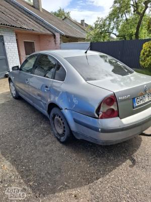 Grey Volkswagen Passat 2001 in Vilnius, with an engine capacity of 1.90 L and mileage of 400 thousand km for 900 €, photo 3 on AUTOMOTO.COM.LV
