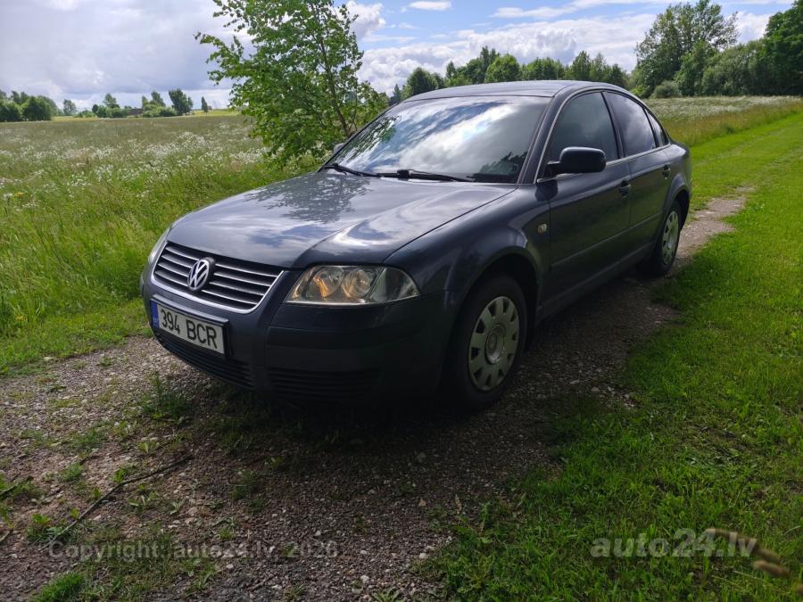 Pelēks Volkswagen Passat 2001 Tallina, ar dzinēja tilpumu 1.80 L un nobraukumu 370 tūkst. km par 1600 €, foto 1 vietnē AUTOMOTO.COM.LV