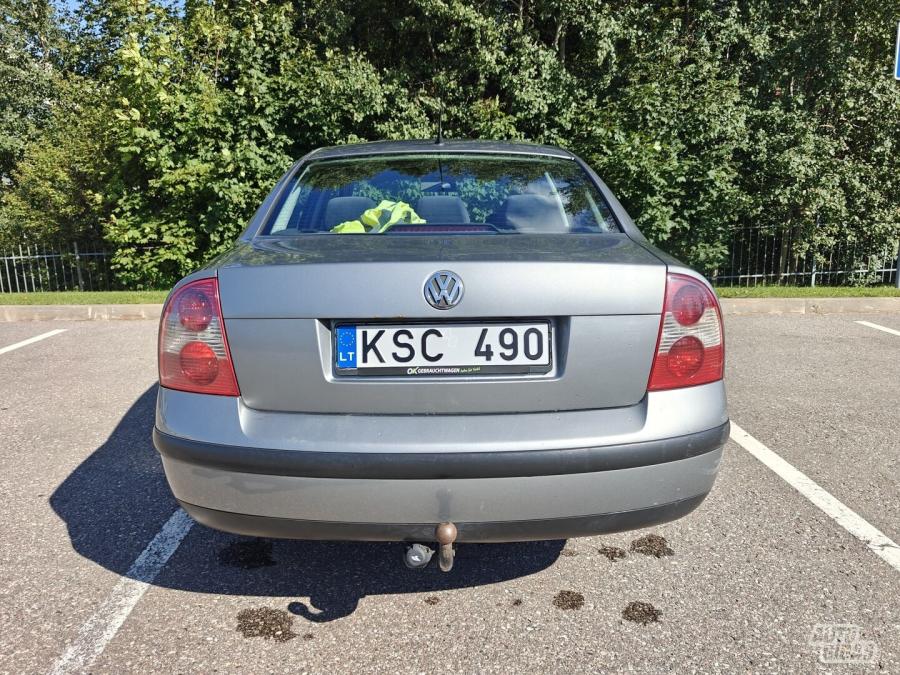 Pelēks Volkswagen Passat 2001 Viļņa, ar dzinēja tilpumu 1.90 L un nobraukumu 324 tūkst. km par 1300 €, foto 8 vietnē AUTOMOTO.COM.LV