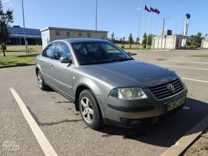 Grey Volkswagen Passat 2001 in Vilnius, with an engine capacity of 1.90 L and mileage of 324 thousand km for 1300 €, photo 6 on AUTOMOTO.COM.LV