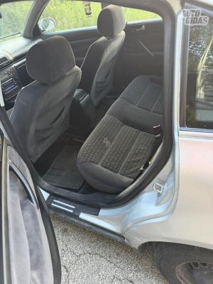 Grey Volkswagen Passat 2001 in Kelme, with an engine capacity of 1.90 L and mileage of 378 thousand km for 650 €, photo 8 on AUTOMOTO.COM.LV