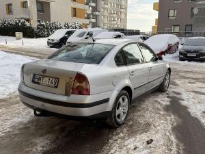 Pelēks Volkswagen Passat 2002 Viļņa, ar dzinēja tilpumu 1.90 L un nobraukumu 358 tūkst. km par 1150 €, foto 6 vietnē AUTOMOTO.COM.LV