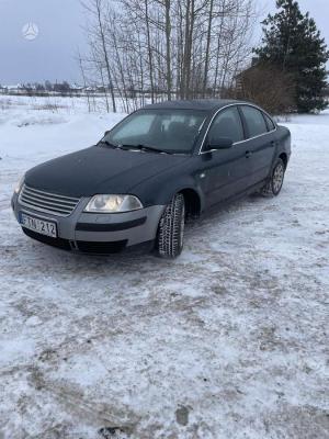 Grey Volkswagen Passat 2002 in Taurage, with an engine capacity of 1.90 L and mileage of 350 thousand km for 550 €, photo  on AUTOMOTO.COM.LV