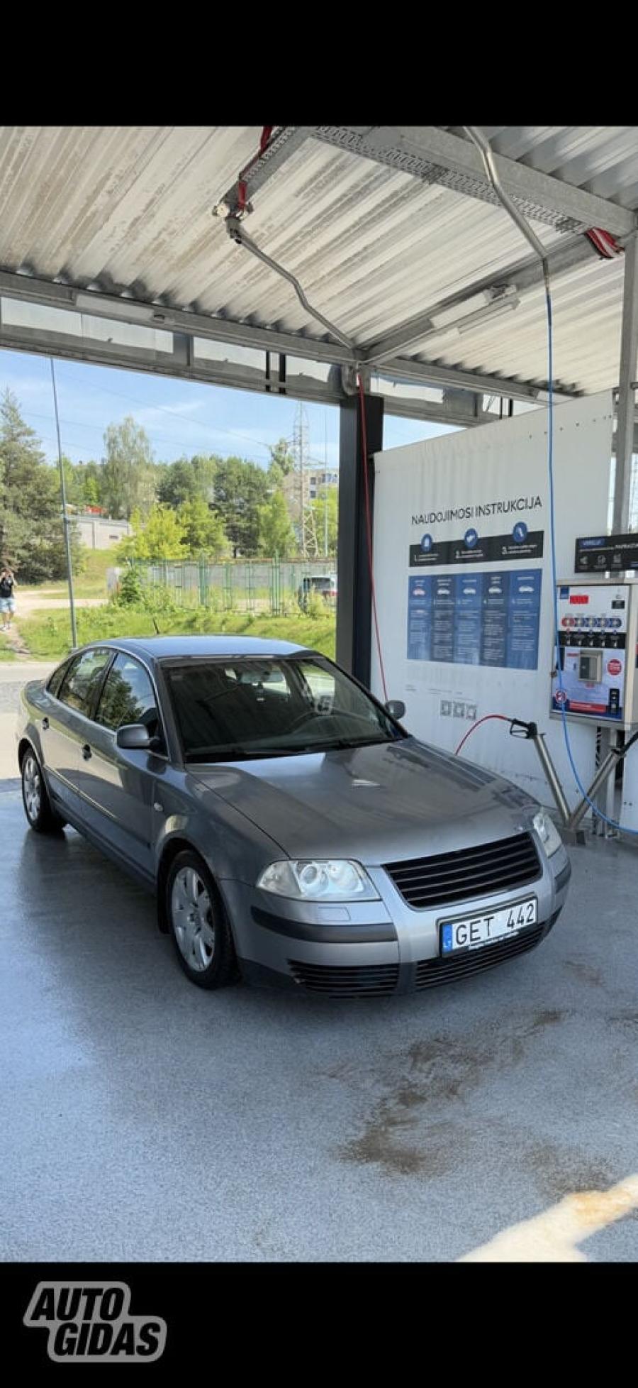Pelēks Volkswagen Passat 2002 Viļņa, ar dzinēja tilpumu 1.80 L un nobraukumu 388 tūkst. km par 999 €, foto 1 vietnē AUTOMOTO.COM.LV