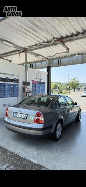 Pelēks Volkswagen Passat 2002 Viļņa, ar dzinēja tilpumu 1.80 L un nobraukumu 388 tūkst. km par 999 €, foto 5 vietnē AUTOMOTO.COM.LV