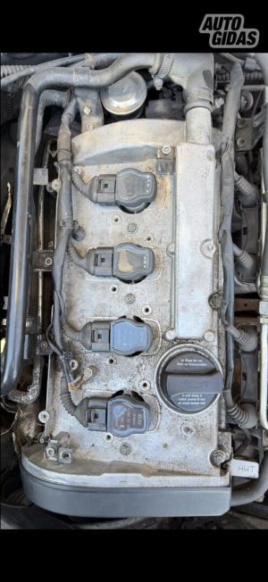 Pelēks Volkswagen Passat 2002 Viļņa, ar dzinēja tilpumu 1.80 L un nobraukumu 388 tūkst. km par 999 €, foto 10 vietnē AUTOMOTO.COM.LV