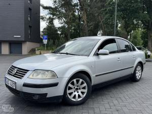 Grey Volkswagen Passat 2002 in Panevezys, with an engine capacity of 1.90 L and mileage of 307 thousand km for 870 €, photo  on AUTOMOTO.COM.LV