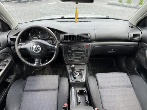 Pelēks Volkswagen Passat 2002 Panevēža, ar dzinēja tilpumu 1.90 L un nobraukumu 307 tūkst. km par 870 €, foto 10 vietnē AUTOMOTO.COM.LV