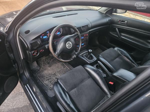 Pelēks Volkswagen Passat 2003 Vilkaviškis, ar dzinēja tilpumu 1.80 L un nobraukumu 211 tūkst. km par 1250 €, foto 8 vietnē AUTOMOTO.COM.LV