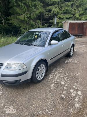 Pelēks Volkswagen Passat 2003 Kauņa, ar dzinēja tilpumu 1.90 L un nobraukumu 400 tūkst. km par 900 €, foto 3 vietnē AUTOMOTO.COM.LV